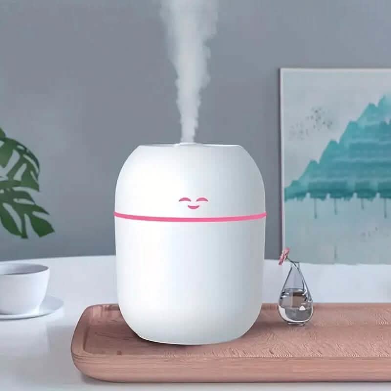 7.44Oz Portable Aromatherapy USB Powered Humidifier with LED Night Lig